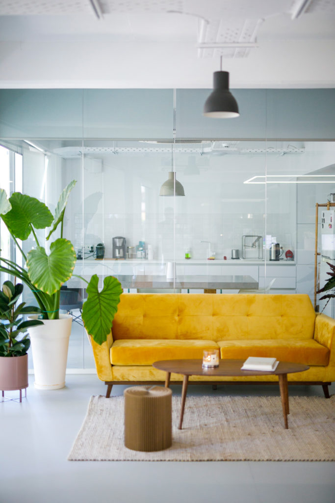 Kommigraphics visual communication agency - The Greek Foundation