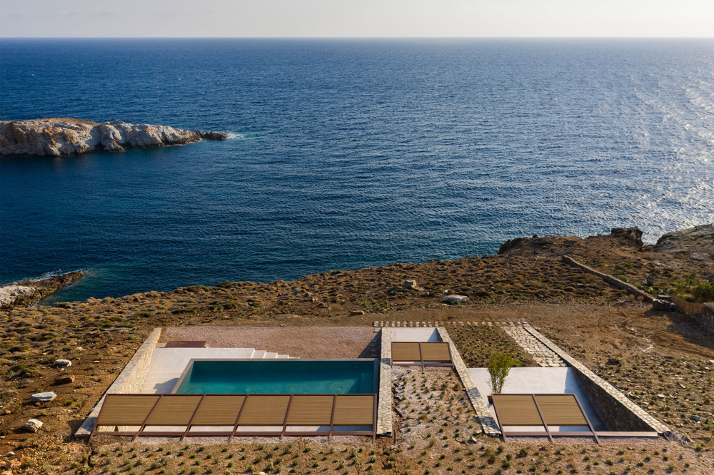 nCaved house in Serifos island by Mold Architects - Iliana Kerestetzi ...