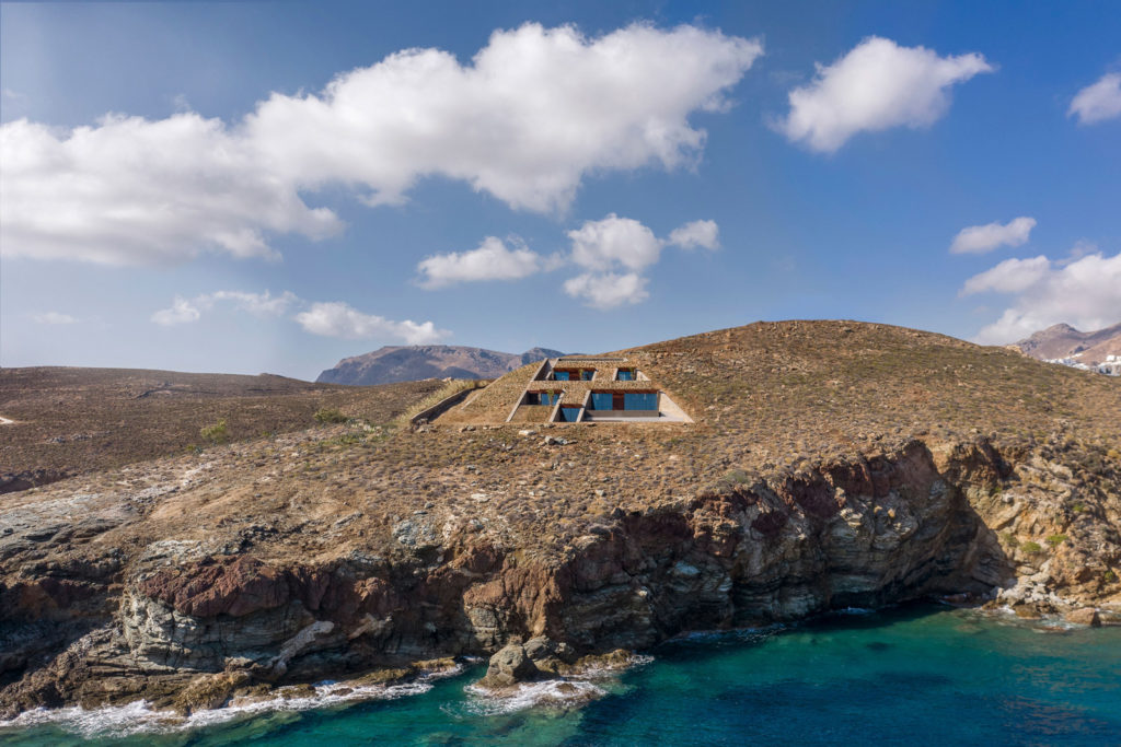 nCaved house in Serifos island by Mold Architects - Iliana Kerestetzi ...