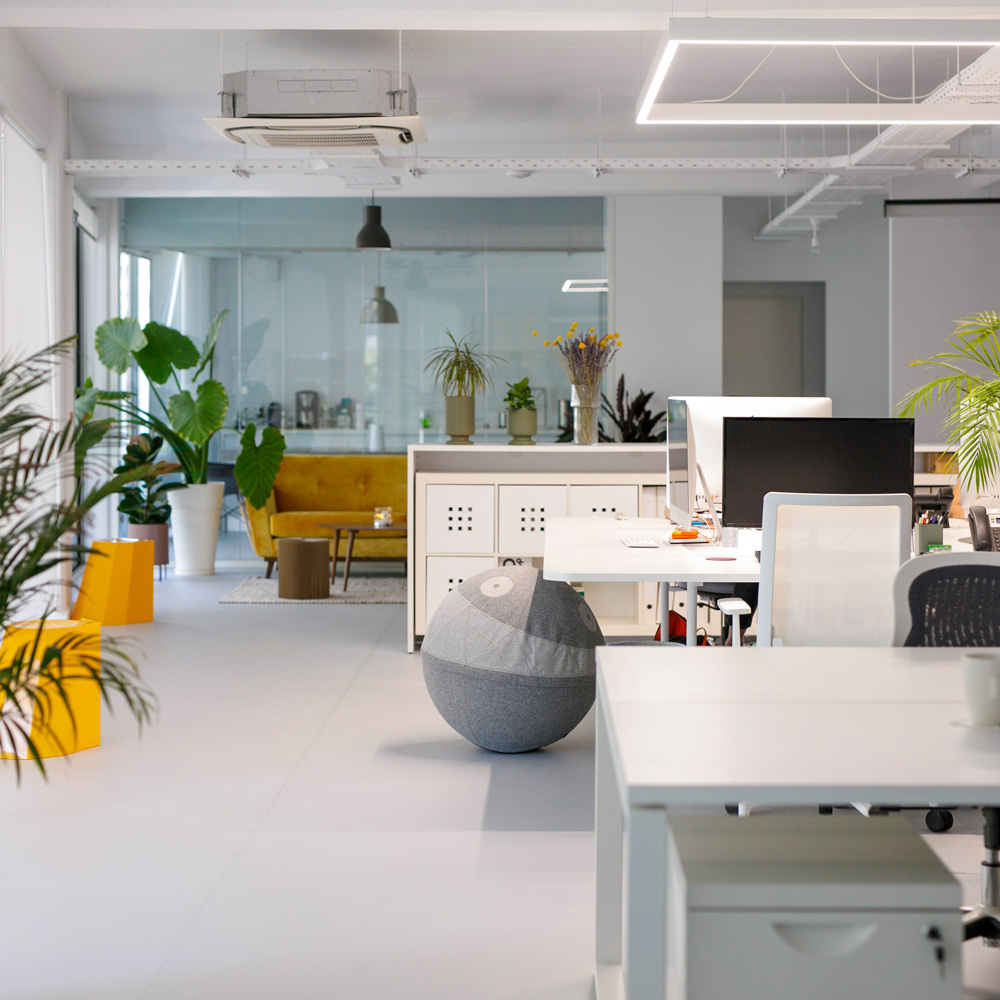 Kommigraphics - The Greek Foundation