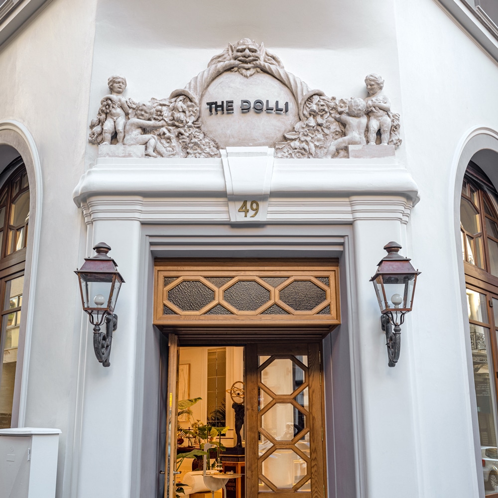 The Dolli - The Greek Foundation