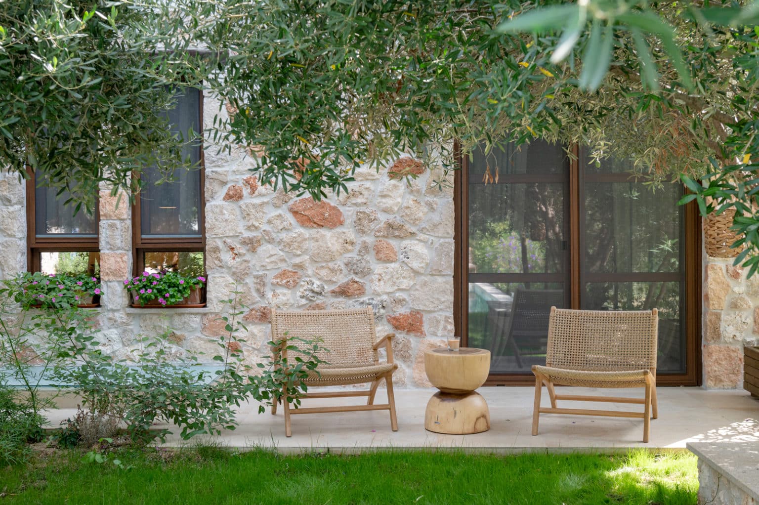 Maison Elea by Taka+Partners is a modern retreat rooted in nature - The ...