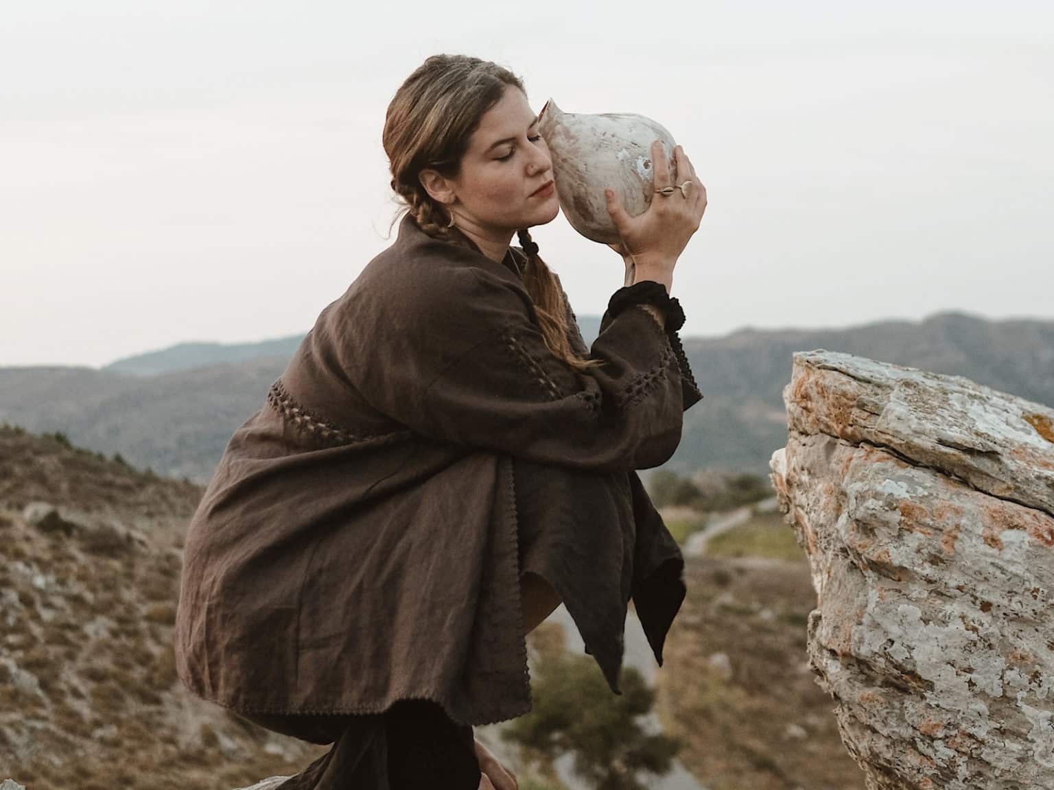 The liquid portraits of Nikos Gyftakis - The Greek Foundation