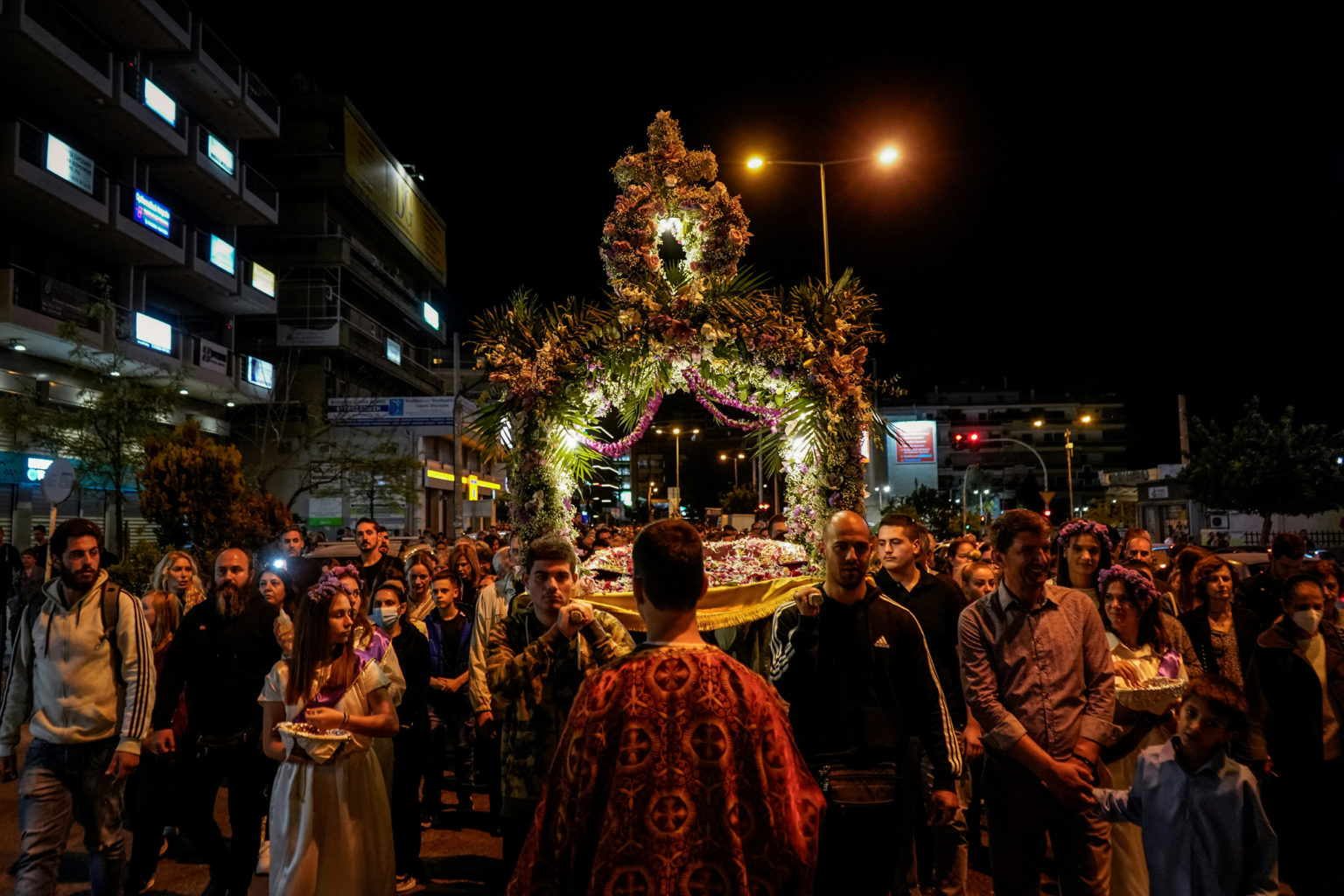 Easter in Greece: A Guide to the Most Atmospheric Traditions - The ...